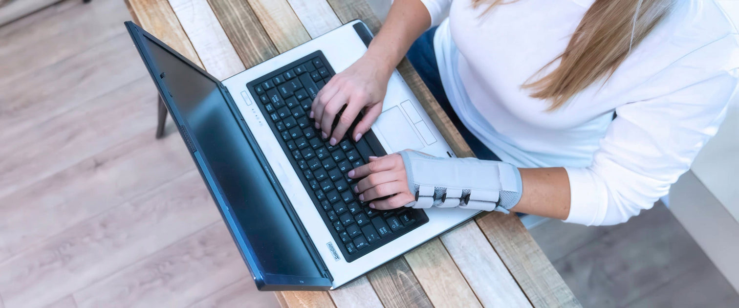 How to Avoid Wrist Pain When Typing — Vive Health